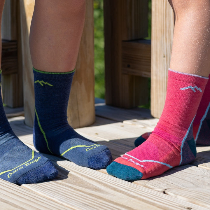 How to Darn Socks, Sweaters, & More – Darn Tough