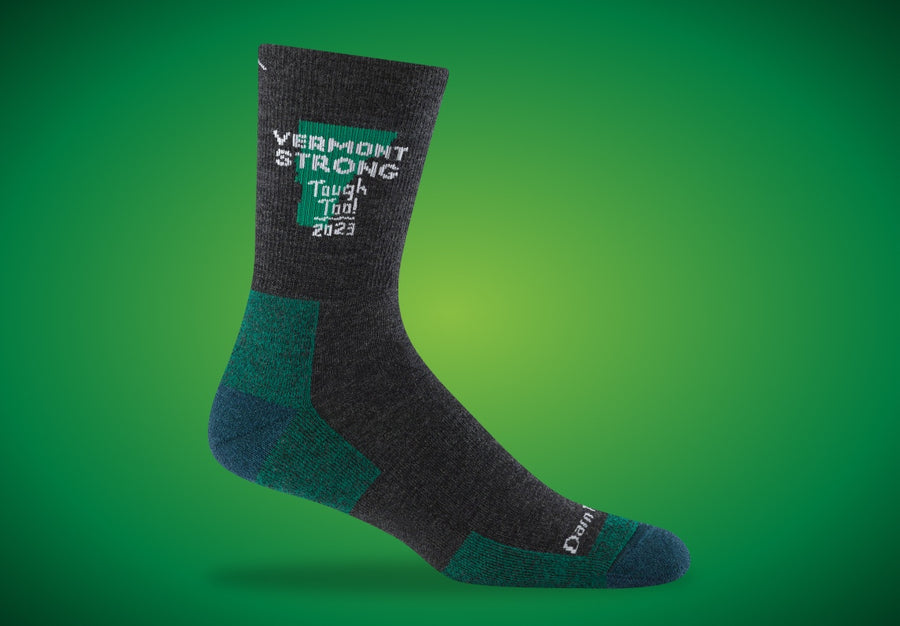 Vermont Strong Sock & License Plate – Darn Tough