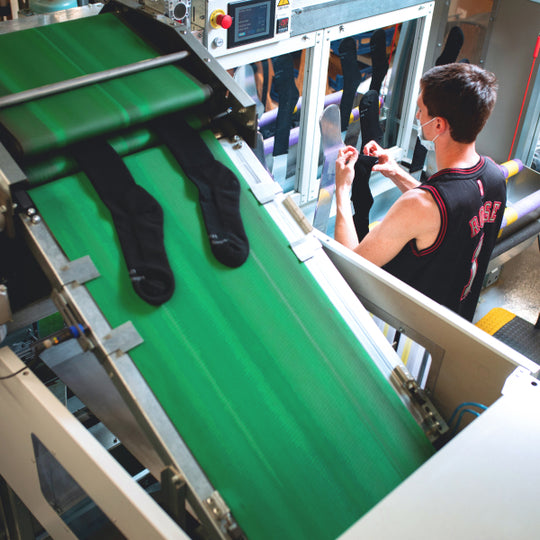 Socks Made in USA – Darn Tough